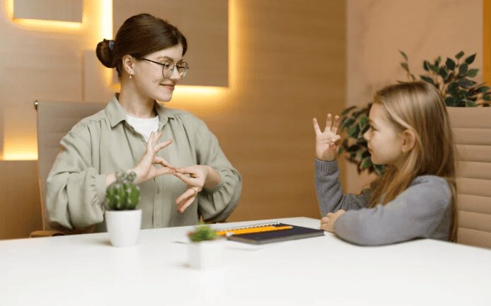 Exploring Echoic ABA Examples - Rainbow ABA Therapy