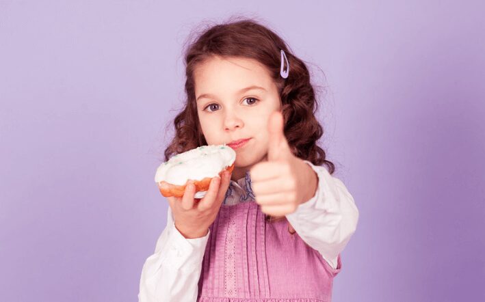 Does Sugar Make Autism Symptoms Worse? - Rainbow ABA Therapy